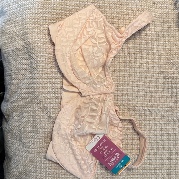 Olga | Intimates & Sleepwear | Olga Womens Sheer Leaves Minimizer Bra ...